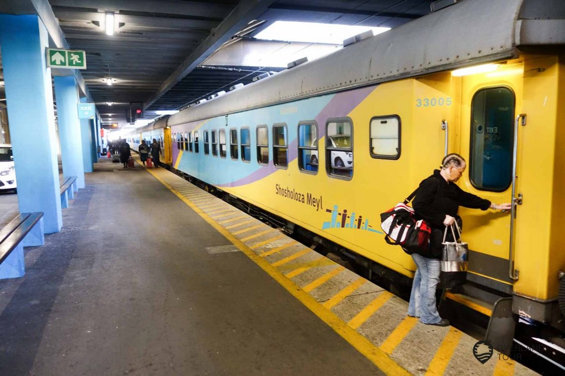 Zugfahrt mit dem Shosholoza Meyl Zug quer durch Südafrika (Kapstadt ...